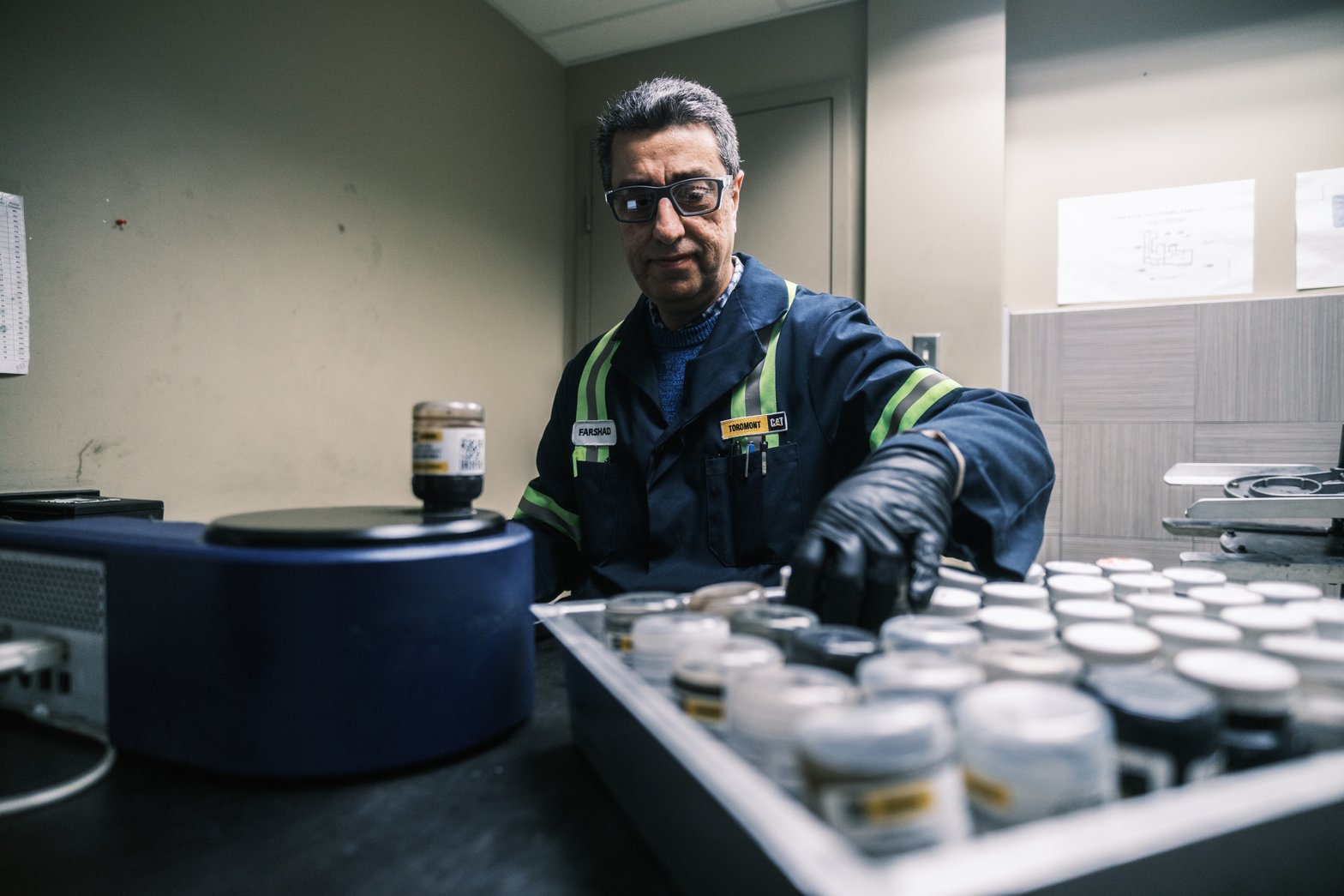 What Makes Toromont Cat's Fluid Analysis Lab Remarkable and Reliable?